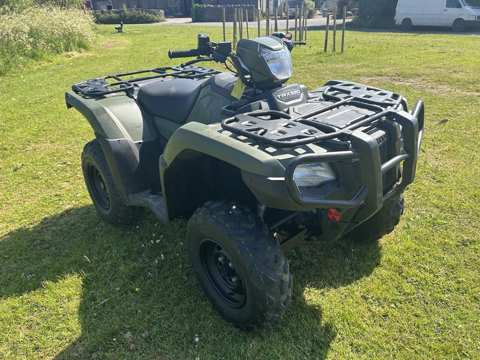 £6999+ VAT Honda TRX520FA6 Auto Green 4x4 or 4x2 Quad Bike Road Reg (69 ...